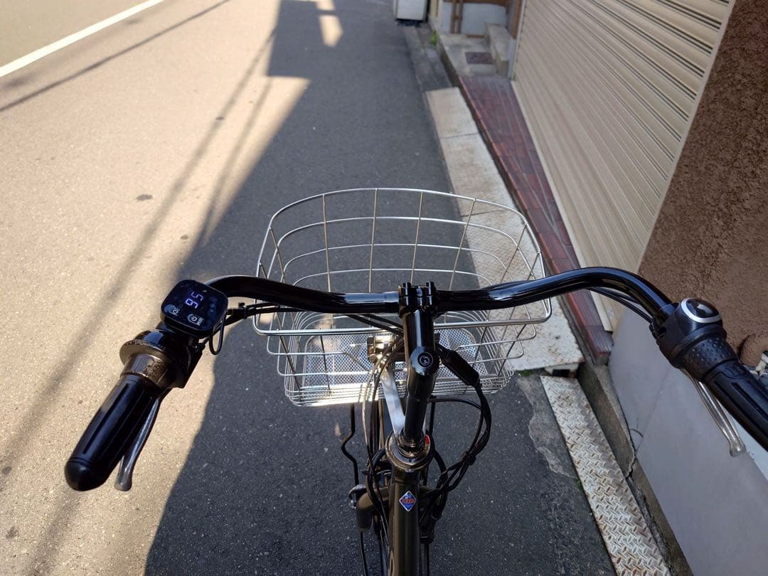 大阪府　ブリヂストン　電動アシスト自転車 オリーブグリーン