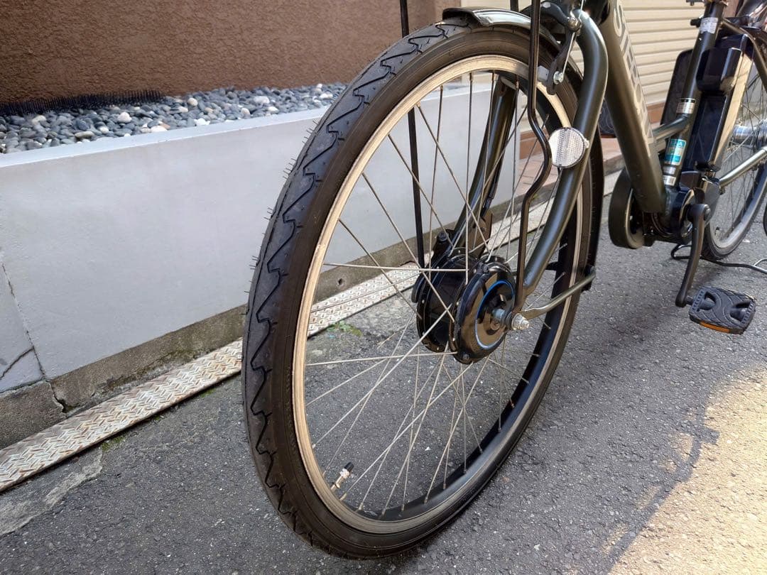 大阪府　ブリヂストン　電動アシスト自転車 オリーブグリーン