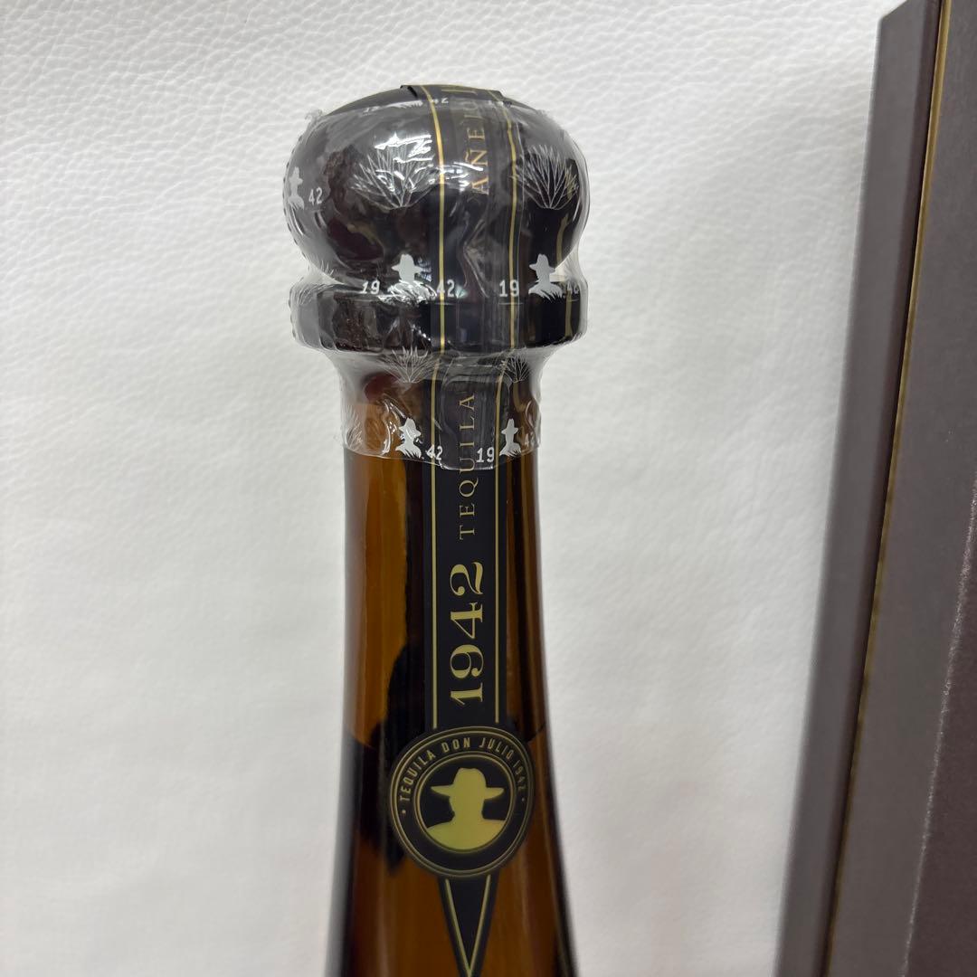 ドン フリオ 1942 テキーラ 750ml 38％