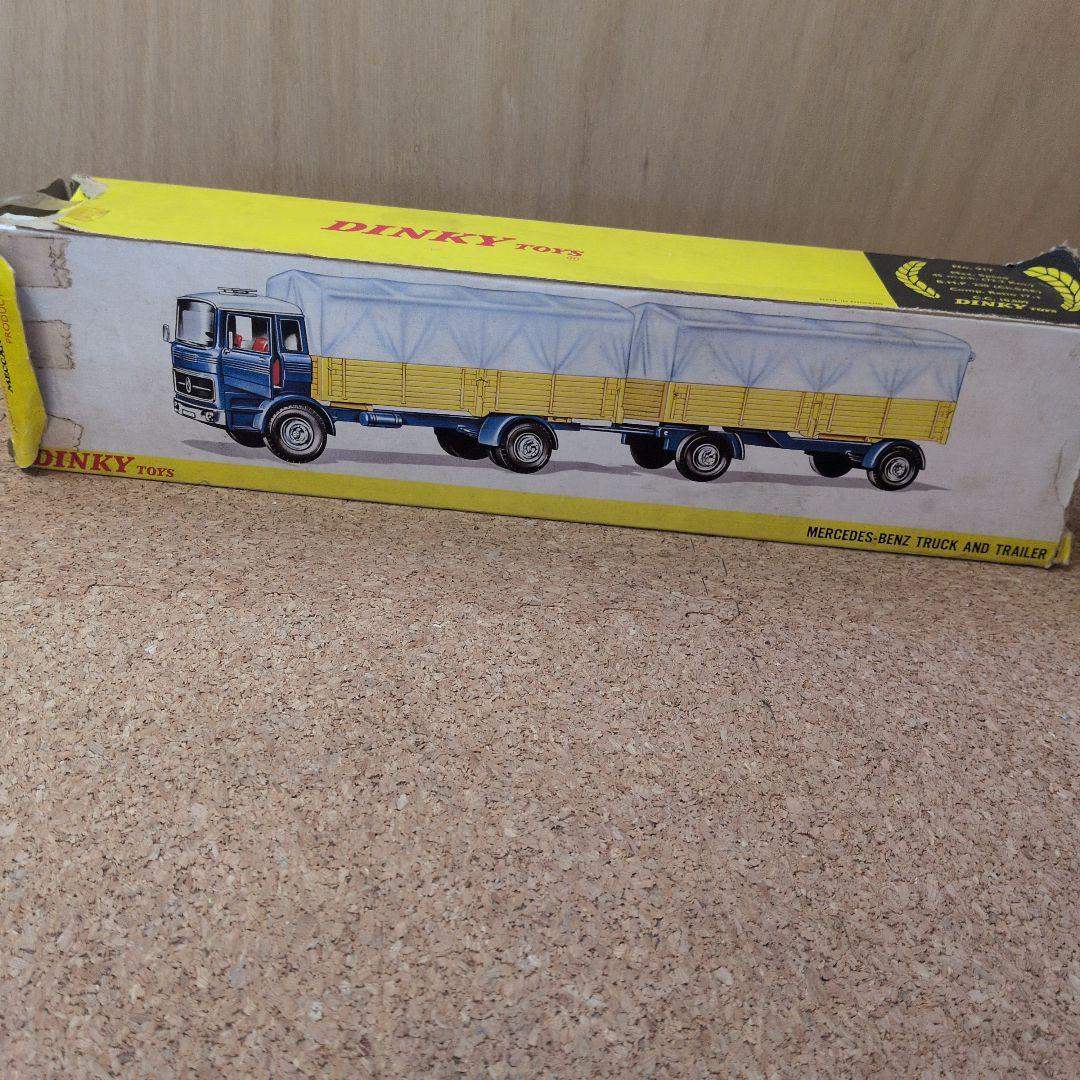大型 dinkytoys Mercedes Benz Truck&Trailer