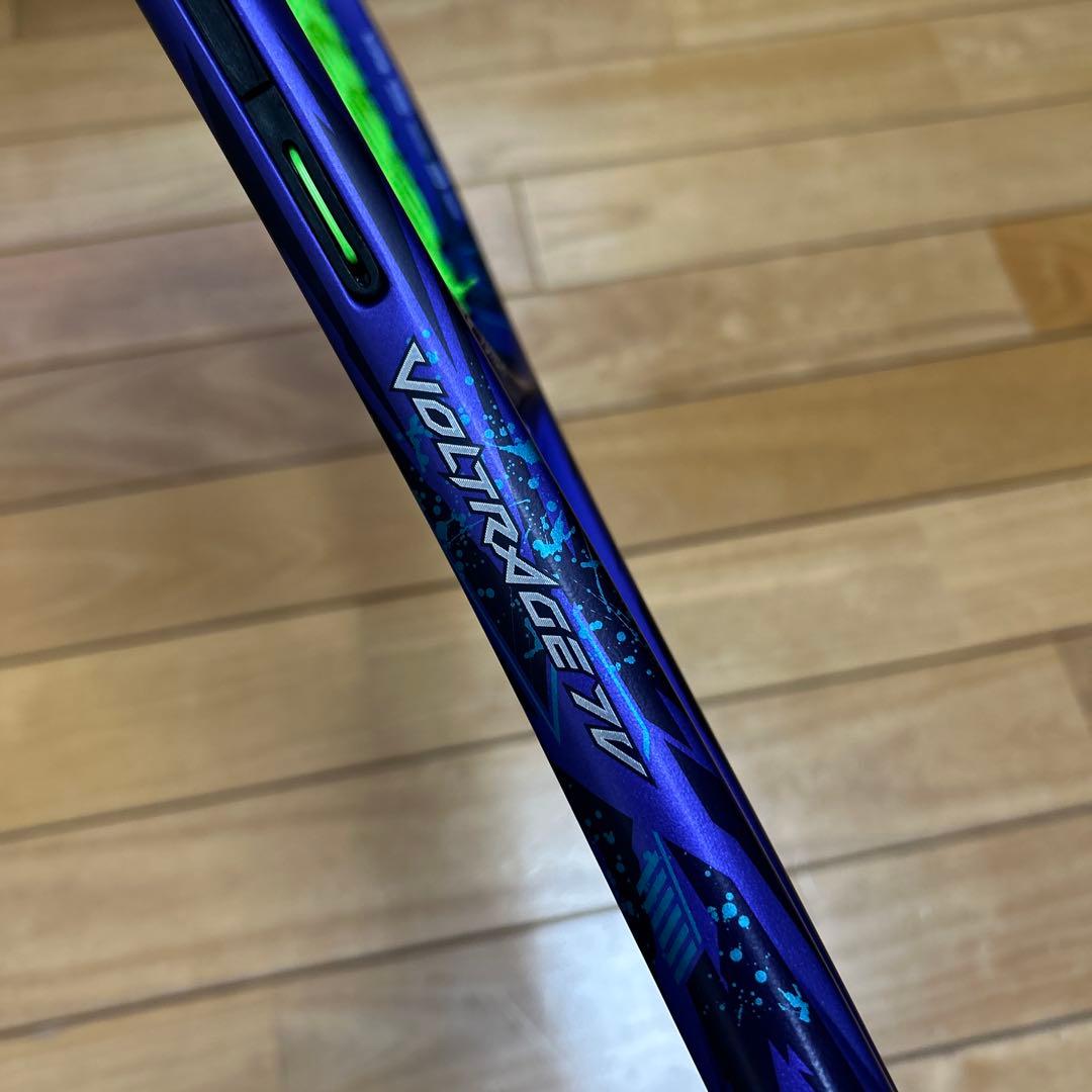 YONEX VOLTRAGE 7vテニスラケット