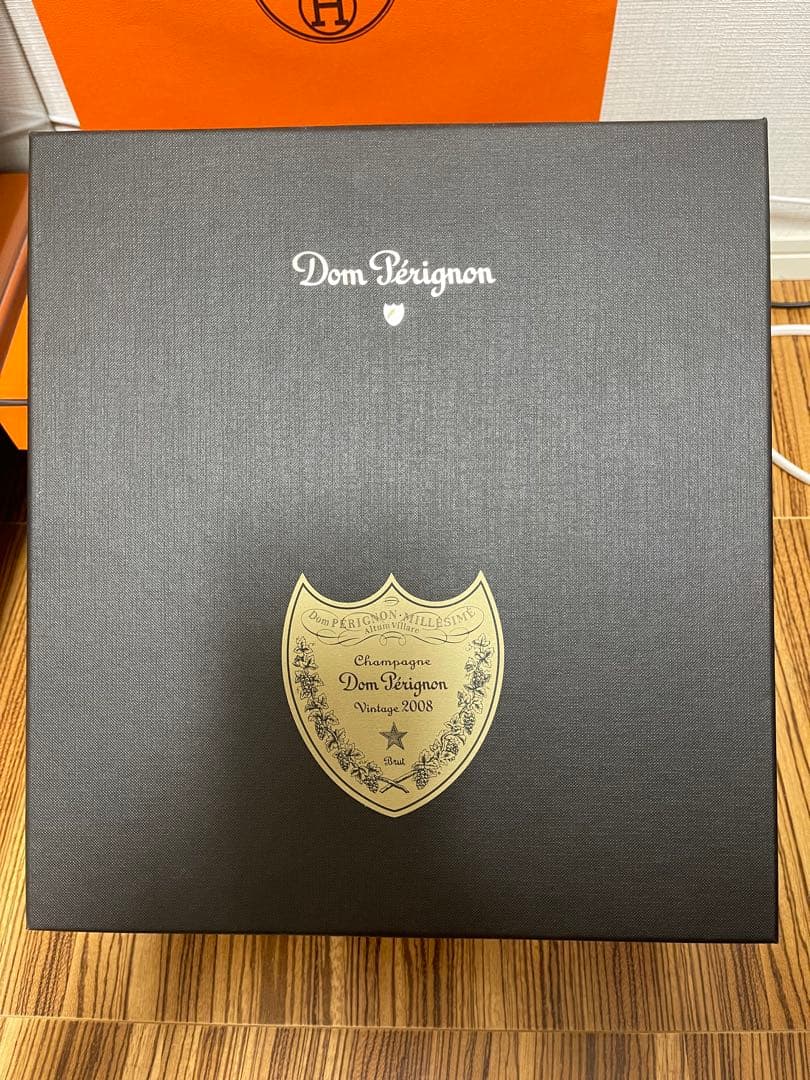 Dom Pérignon 2008年グラス2つセット