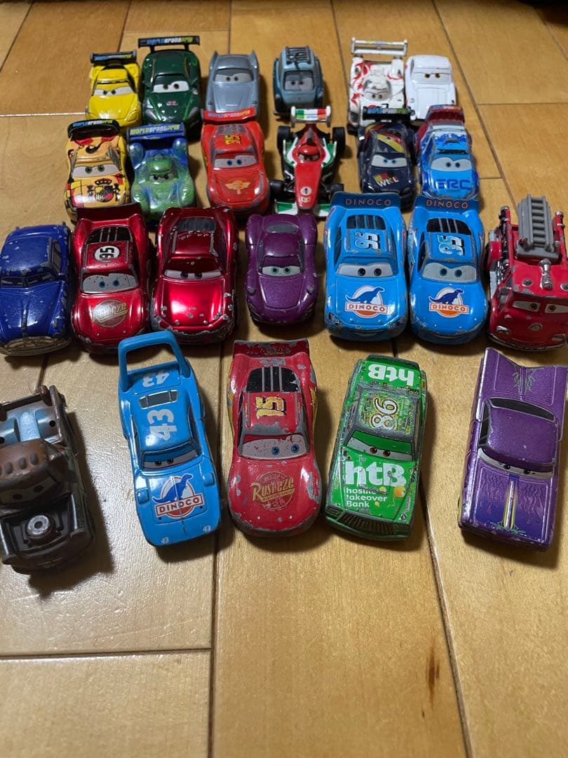 トミカまとめ売り　約100台