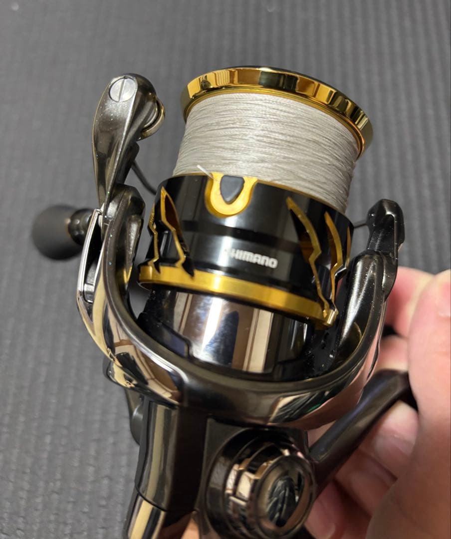 SHIMANO TWIN POWER C3000xgスピニングリール