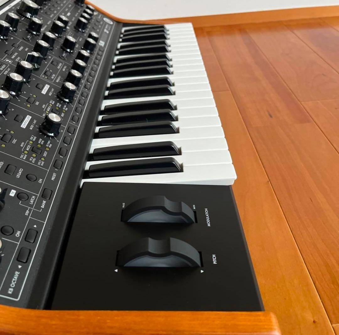 美品！　Moog Subsequent 37 モーグ ムーグ