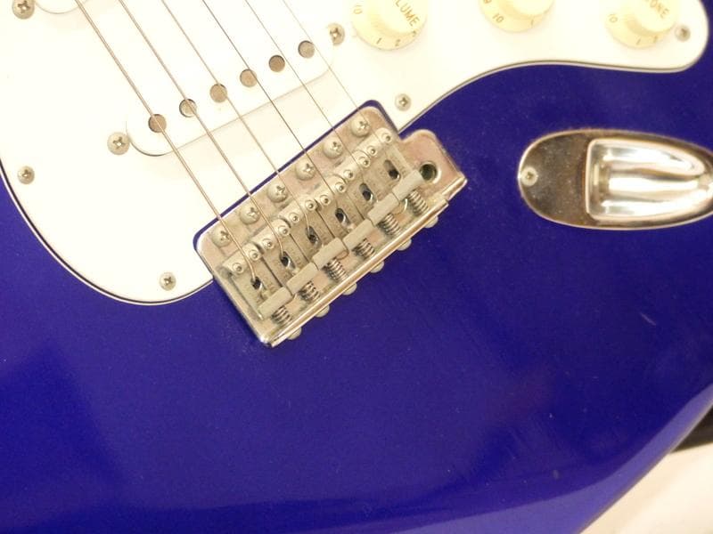 【1893】 美品 Fender Japan ストラトキャスター 95～96年