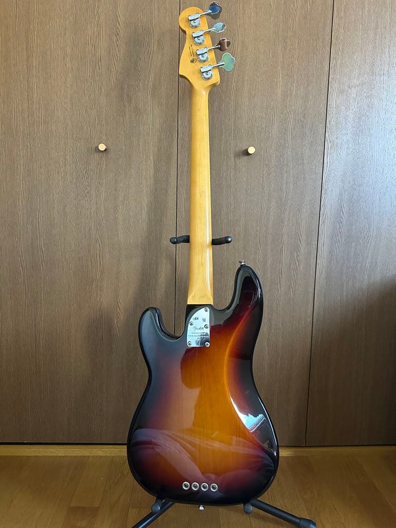 ベース fender USA American professional