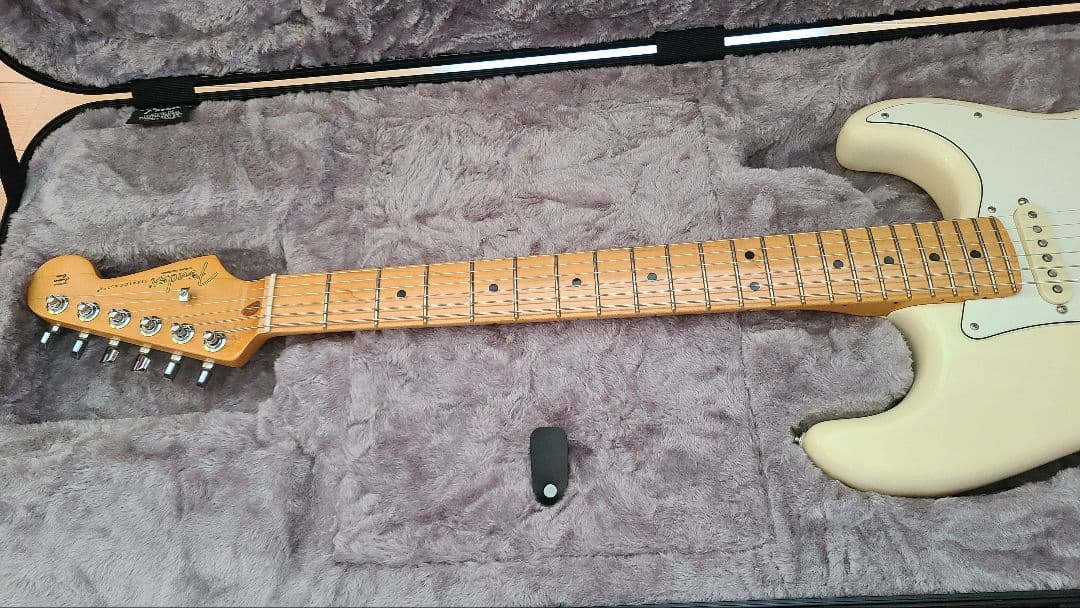 ギター American professional II stratocaster