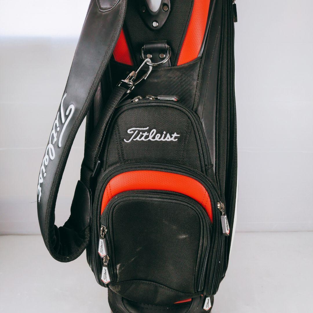Titleist スタンド式キャディバッグ ホワイト/ブラック