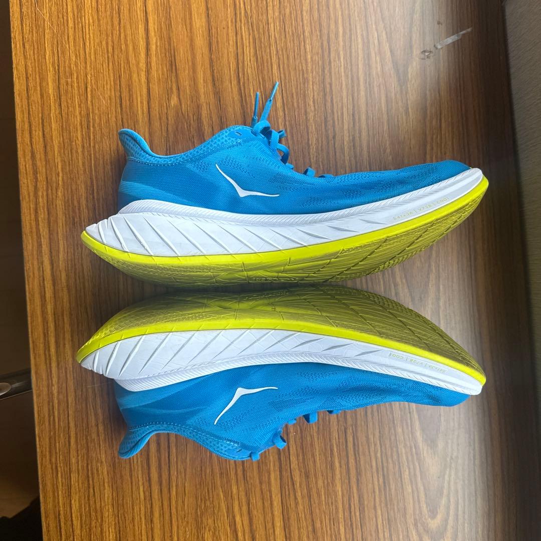 スパイク・シューズ HOKA CARBON X 2  28.5cm