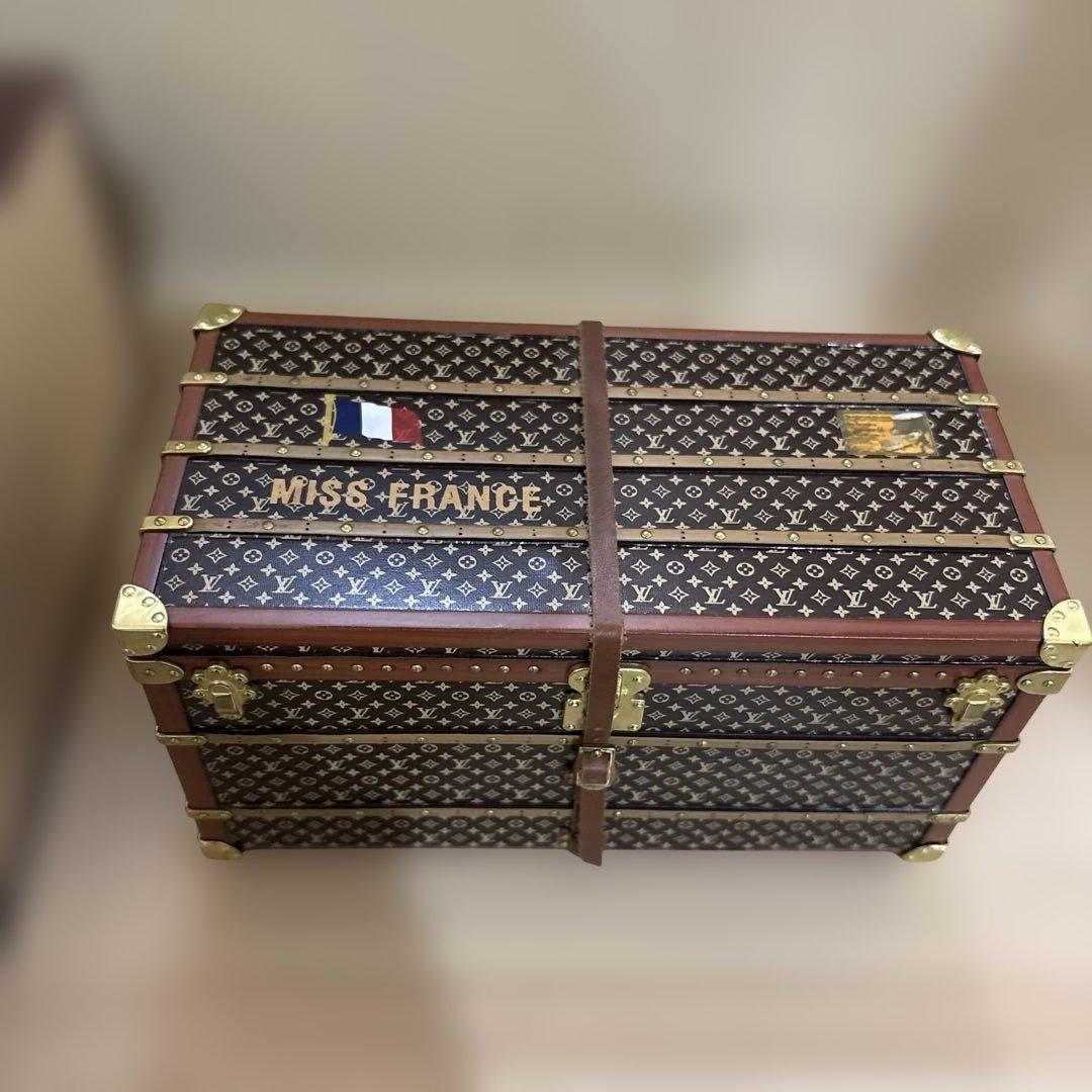 新品・非売品◯LOUIS VUITTON ペーパーウェイト　トランクノベルティ◯