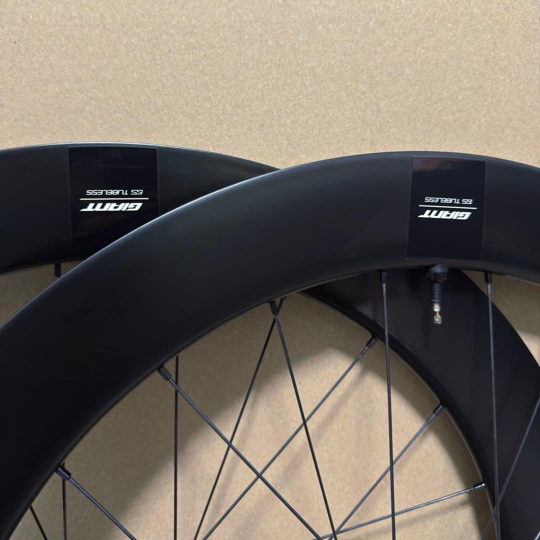 GIANT SLR 2 65 DISC HOOKLESS カーボンホイール