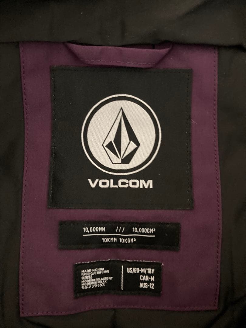 VOLCOM ボルコム　スノーボードウェア キッズ　Mサイズ　上下セット