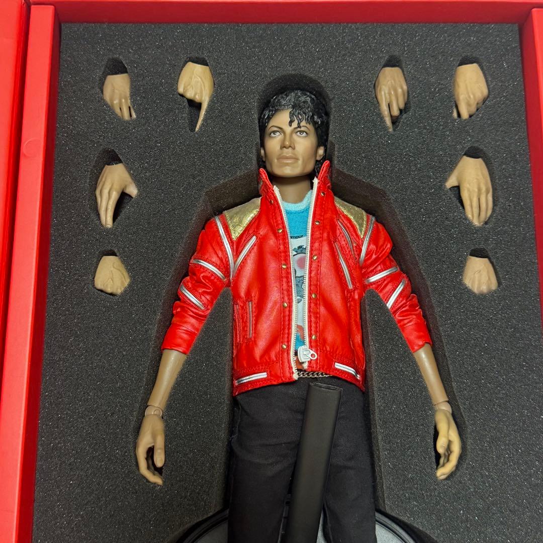 【超美品】 マイケル・ジャクソン フィギュア Beat It HOT TOYS