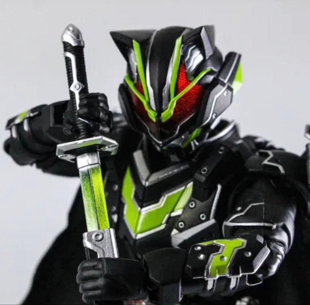 【新品】フィギュアーツ仮面ライダータイクーンブジンソード発光剣+納刀可能鞘セット