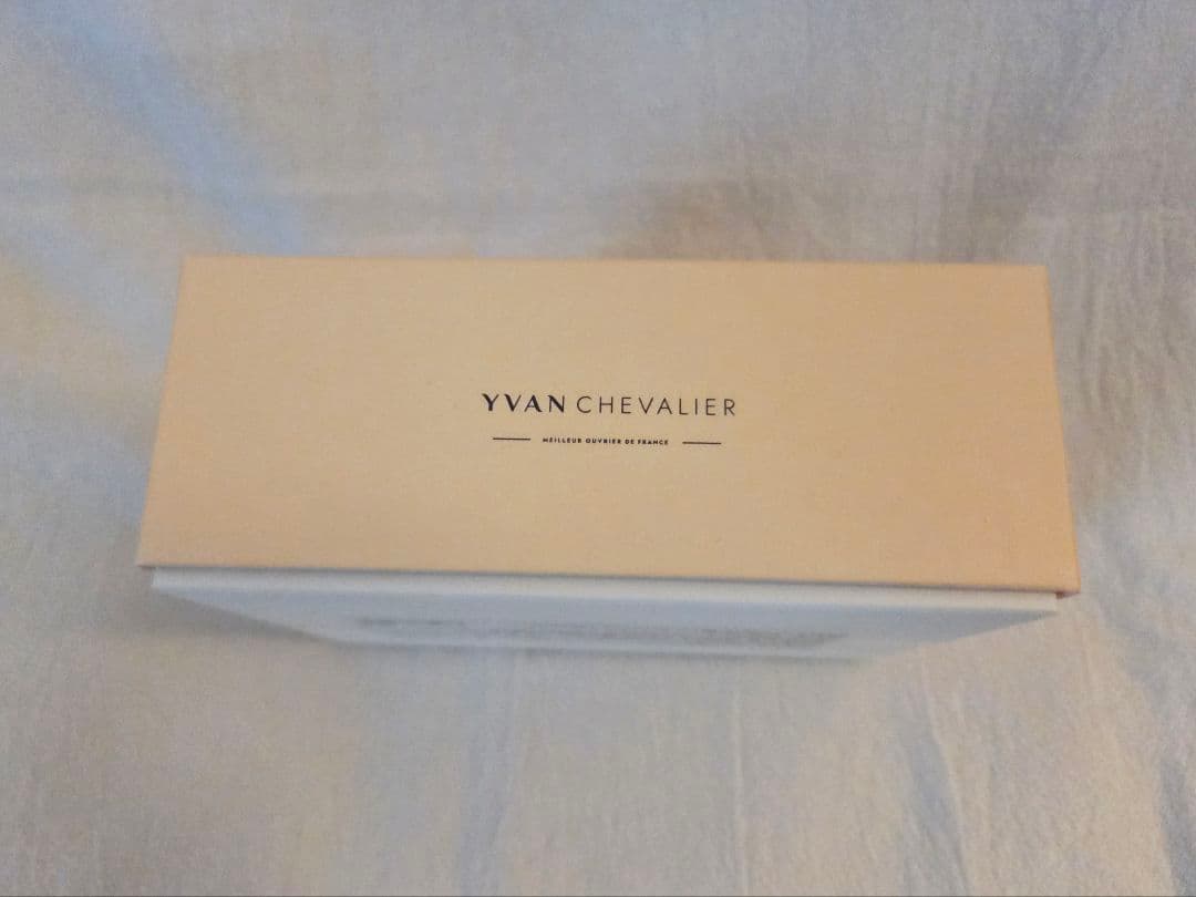 YVAN CHEVALIER　ビスキュイジャンドゥーヤ