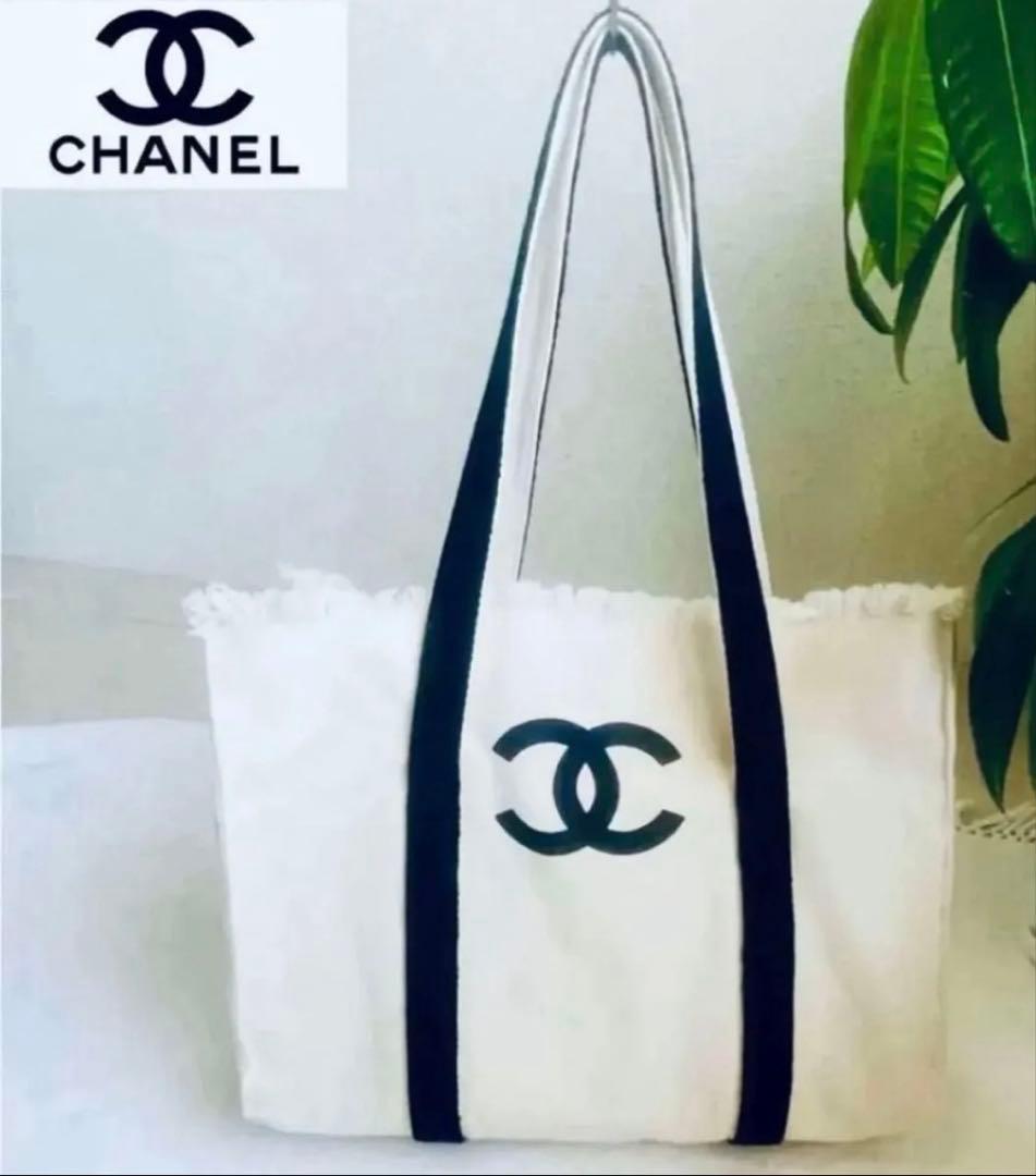CHANELノベルティトートバック