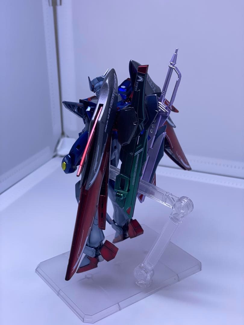 ガンプラ完成品HG デスティニーガンダムspecⅡ & ゼウスシルエット全塗装