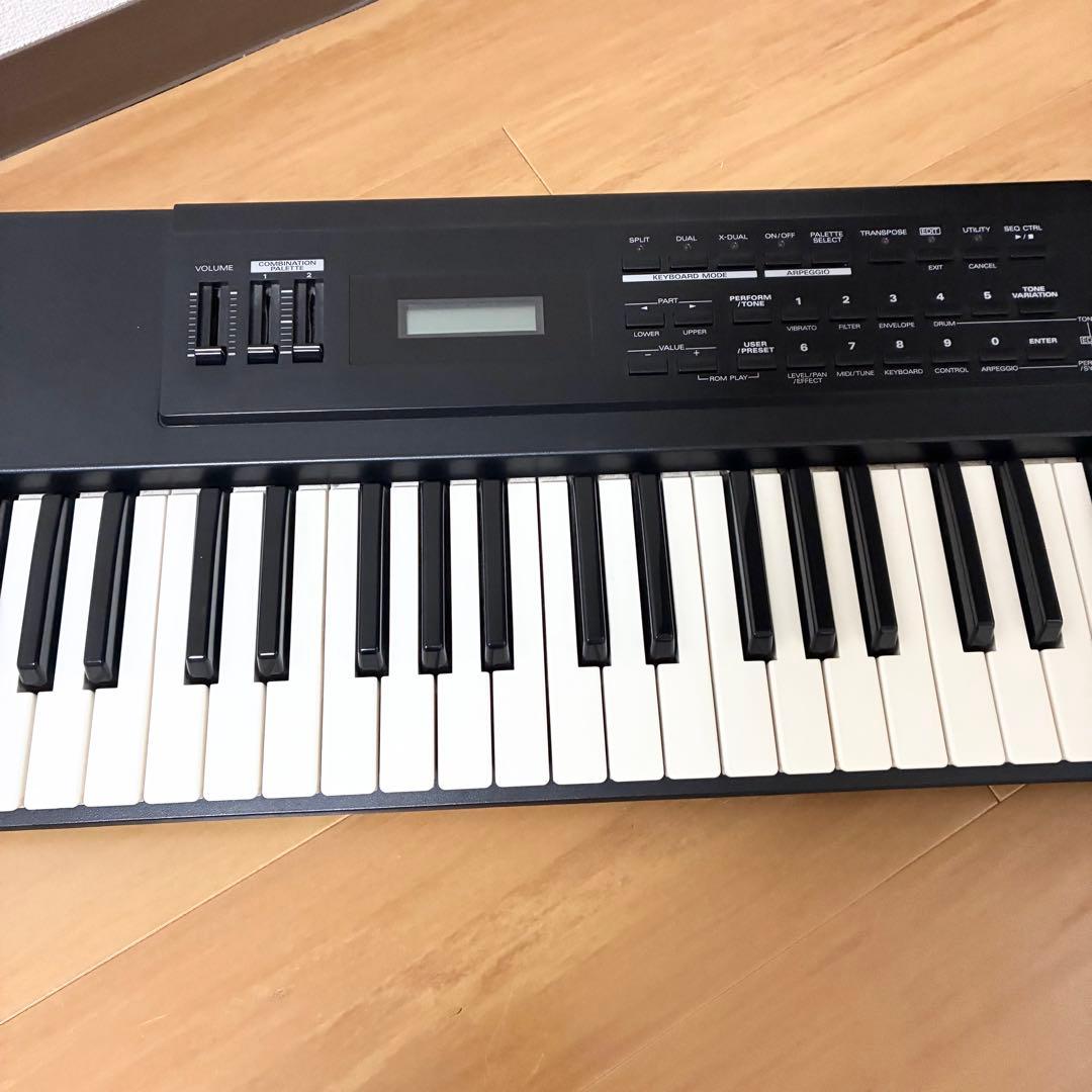 Roland XP-10 シンセサイザー 61鍵盤 ローランド ACアダプター