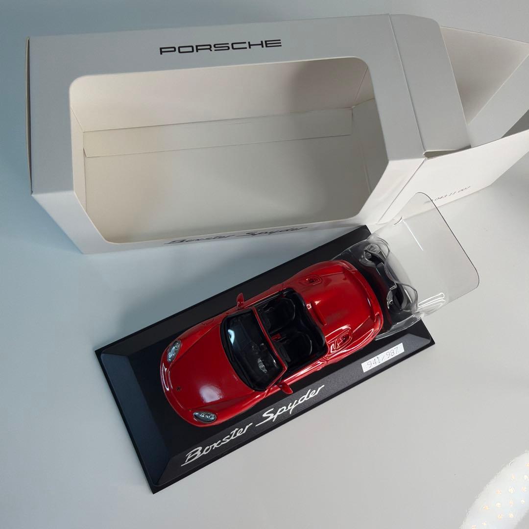 ミニカー Porsche Boxter Spyder 2010 Red /PMA