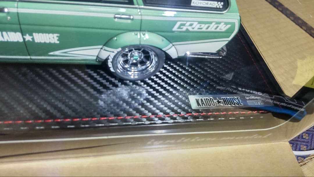 ミニカー 1/18 Datsun 510 Wagon With Mr. Jun Imai