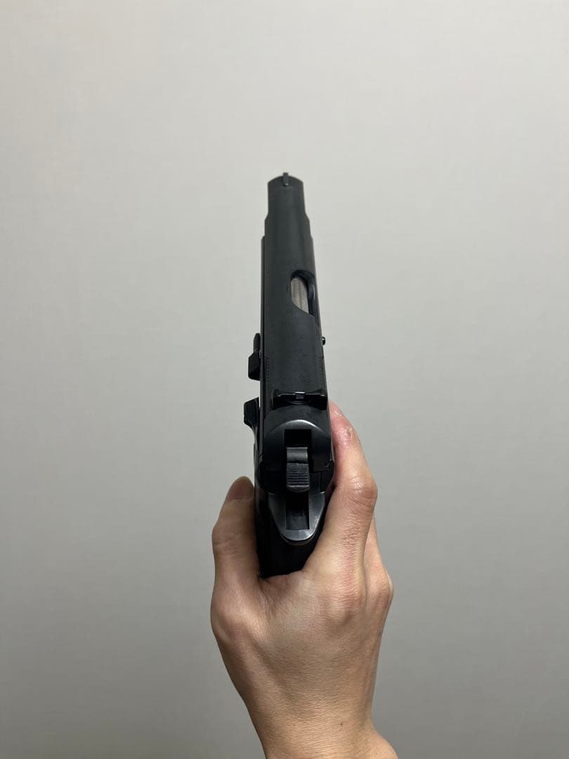 【中古　希少　木製グリップ付】カートリッジ排挟タイプCZ75 エクセレントHW