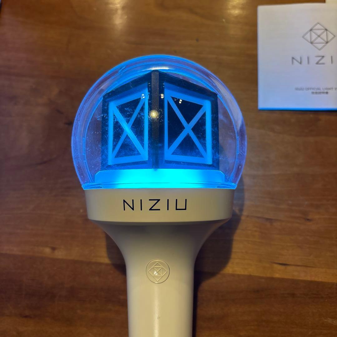 NIZIU ペンライト NiziU OFFICIAL LIGHT STICK