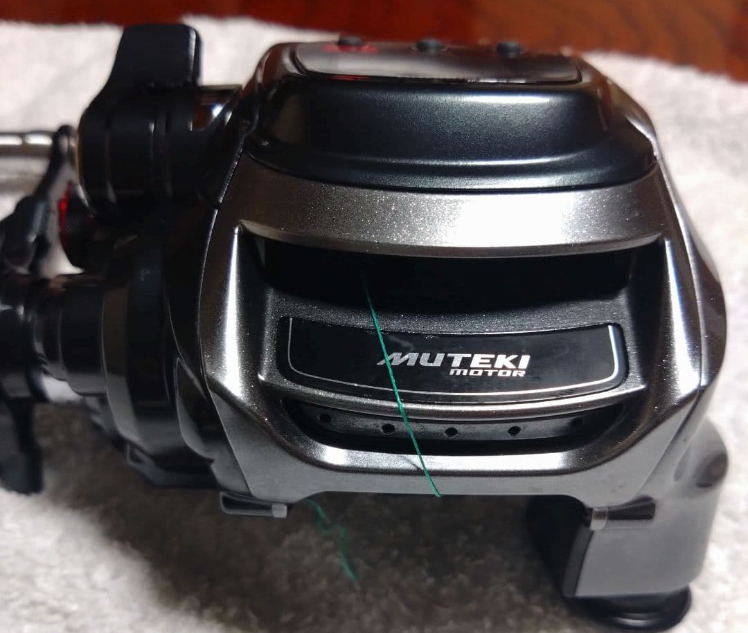 シマノ　17プレイズ 800 電動リール　程度良好　SHIMANO　03705