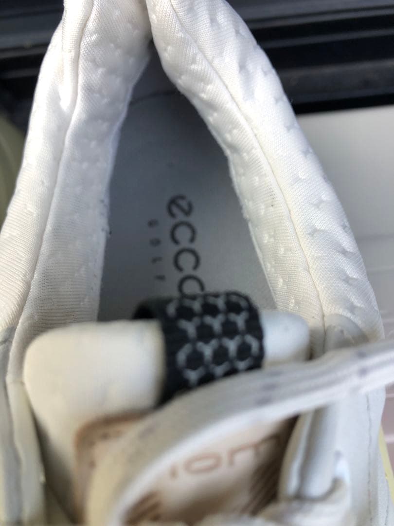 325番超美品ECCO XTENCAゴルフシューズ38 24.0cmスパイクレス