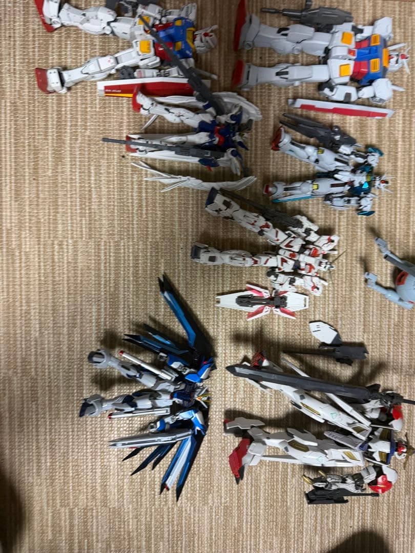 ガンプラ　ジャンク