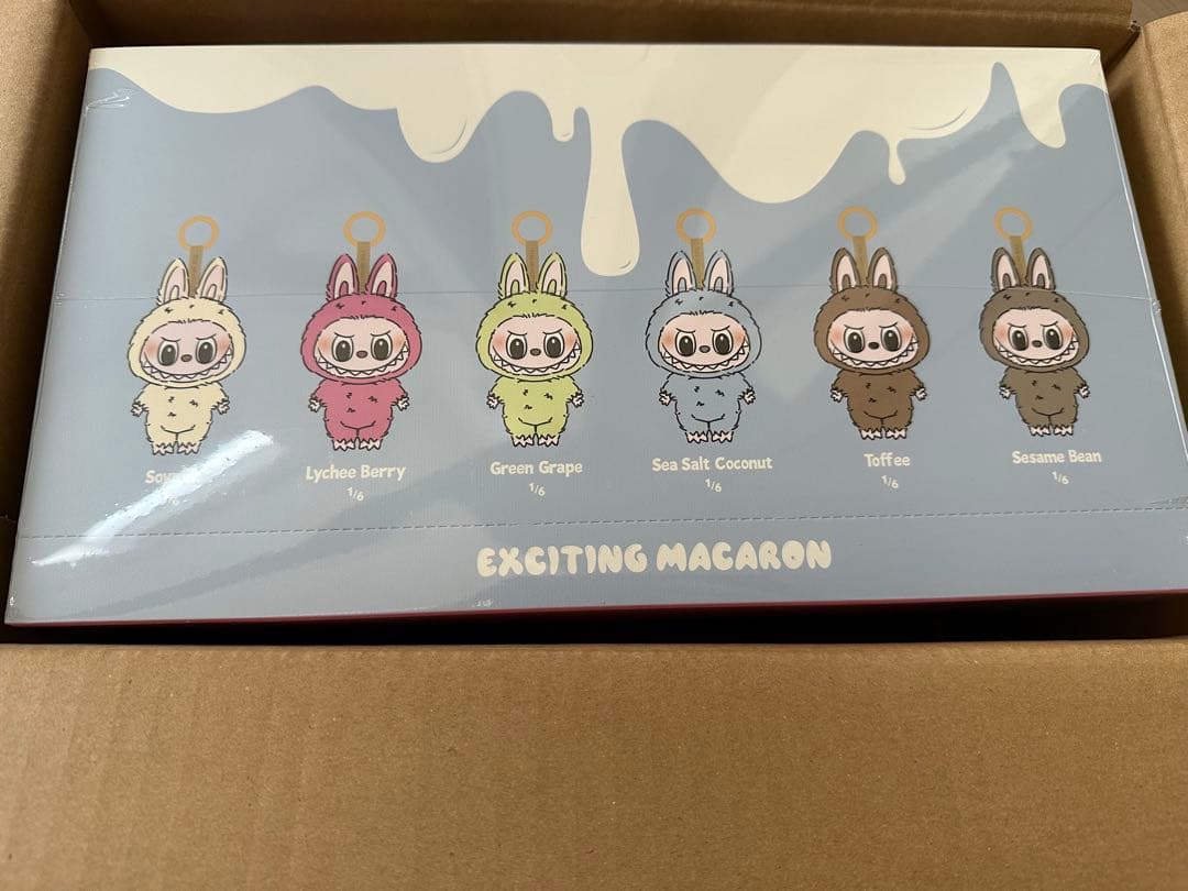 POPMART THE MONSTERS Exciting Macaronラブブ