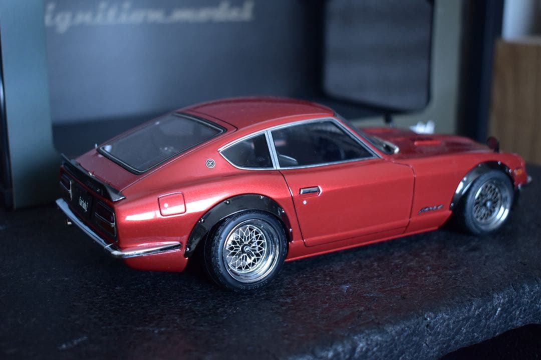 1/18 イグニッションモデル スターロード 日産 フェアレディZ S30