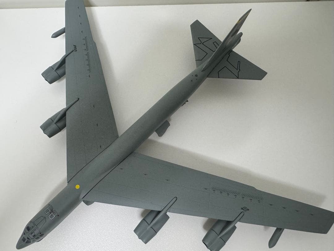【herpa】アメリカ空軍B-52H 爆撃機ストラトフォートレス 1/200