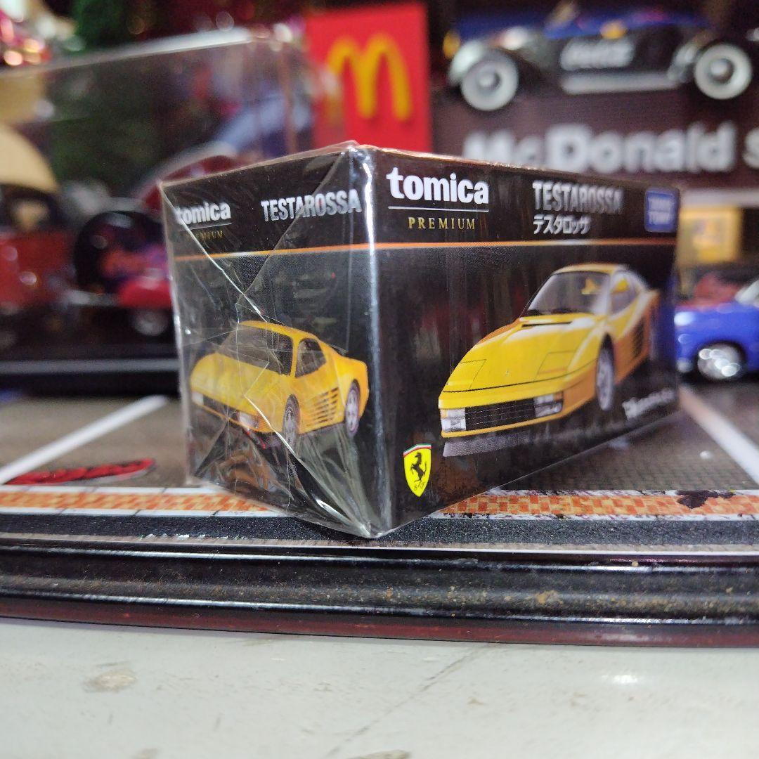 商品Ｎｏ.３７４９★ｔｏｍｉｃａ・ＰＲＥＭＩＵＭテスタロッサ＆ディスプレイセット