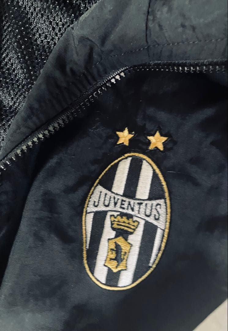 Juventus ユベントストレーニングウェア上下セット ブラック/イエロー