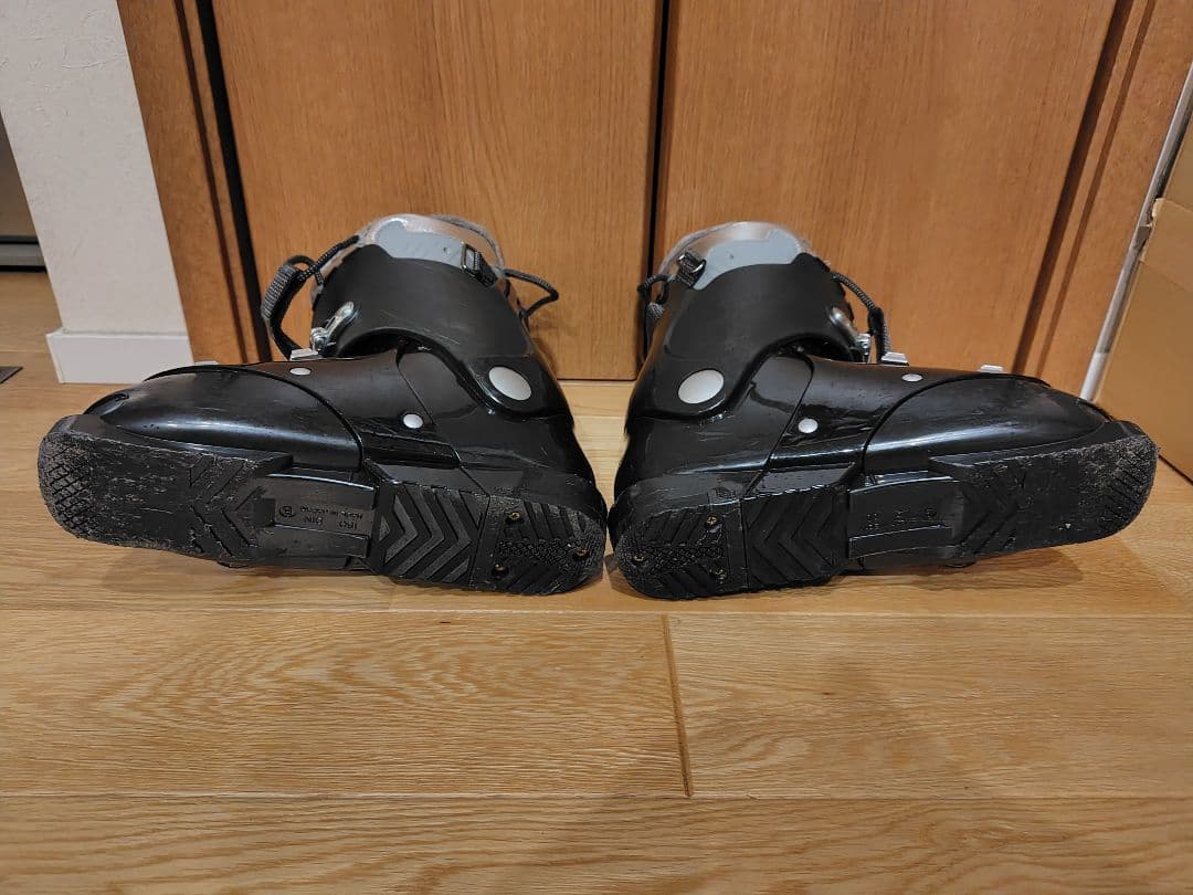 【高年式】GEN CARVE5 スキーブーツ 24-24.5cm 軽量 幅広 黒