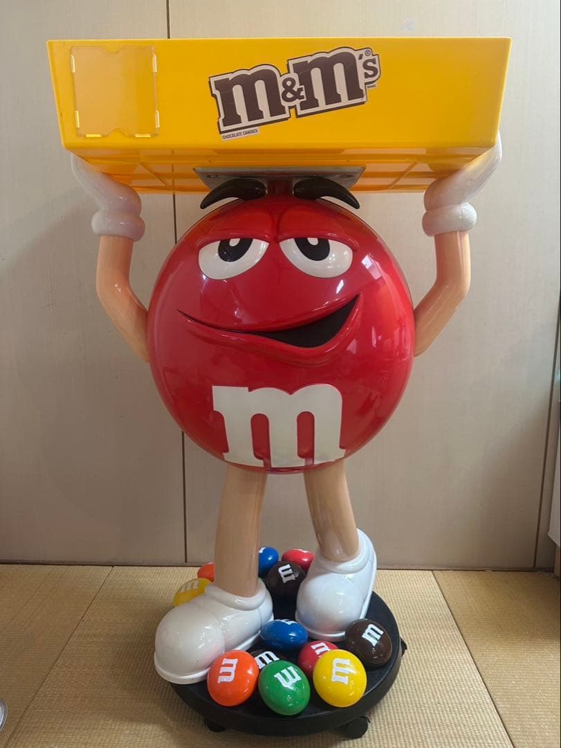 m&m's ディスプレイ 非売品　レッド
