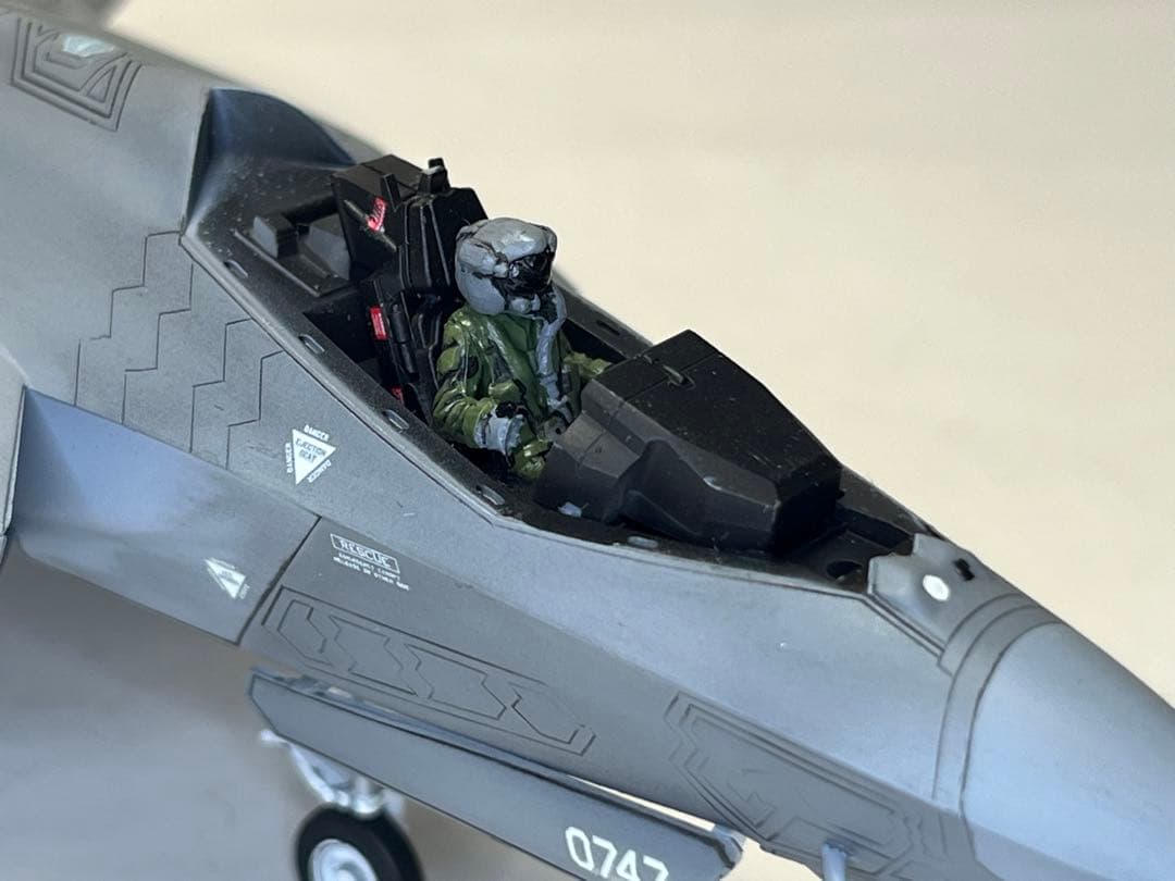 ハセガワ　1/72 F-35A USAF （完成品）
