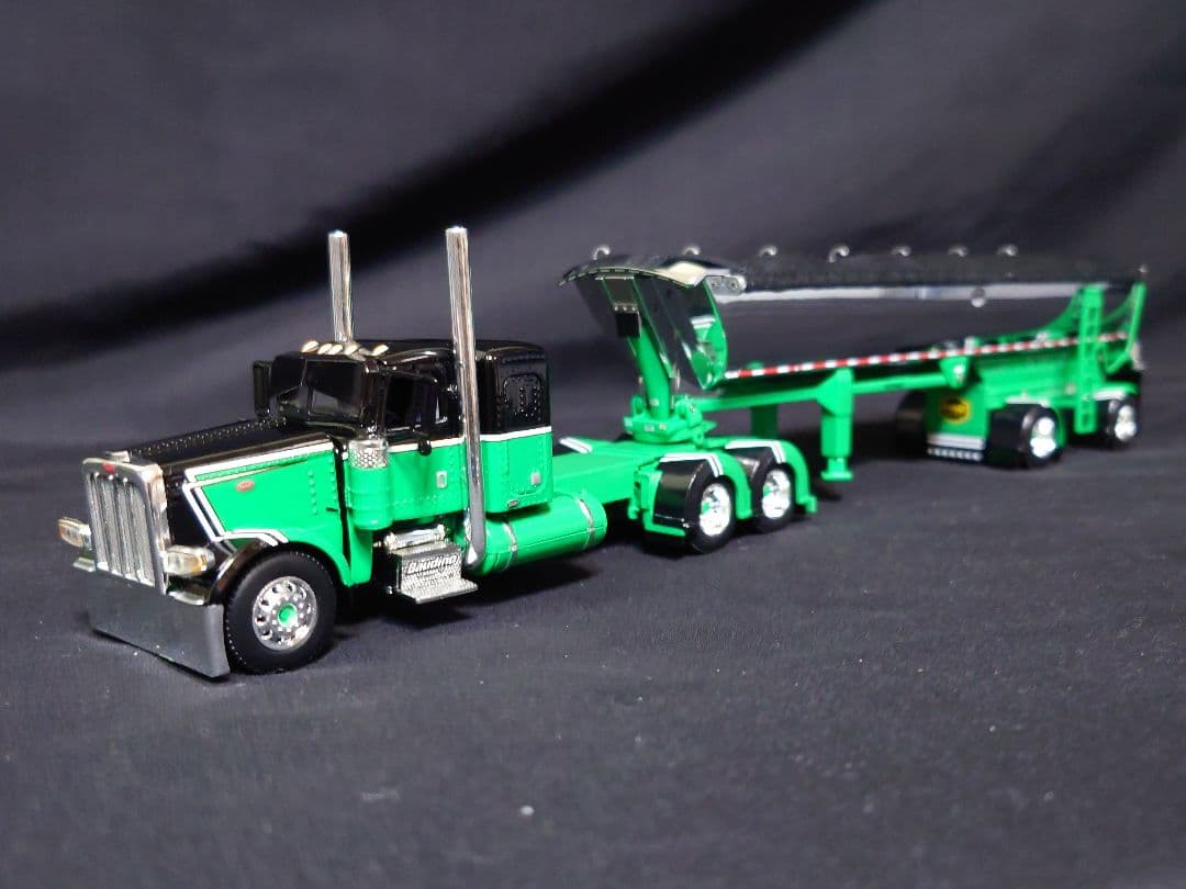 DCP1/64 Peterbilt389 アメリカトラック野郎 デコトラミニカー
