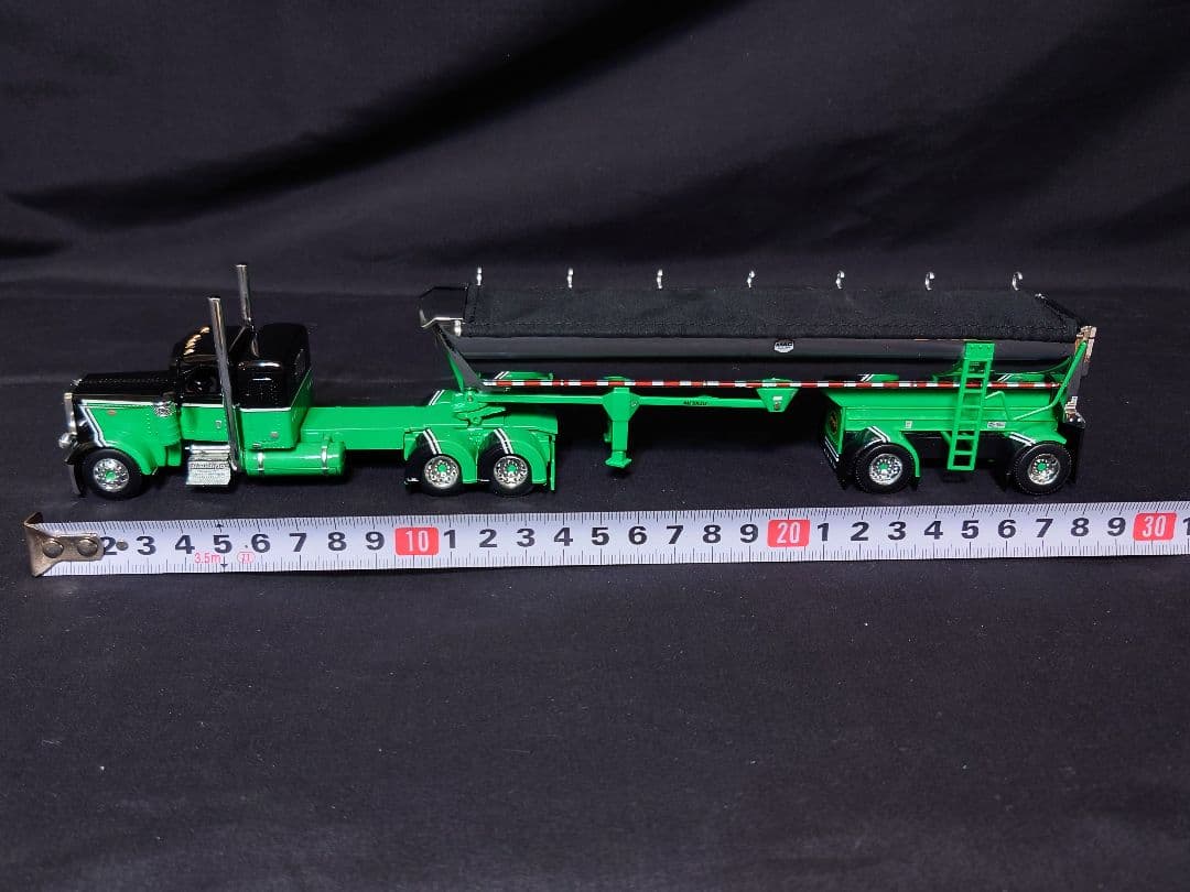 DCP1/64 Peterbilt389 アメリカトラック野郎 デコトラミニカー