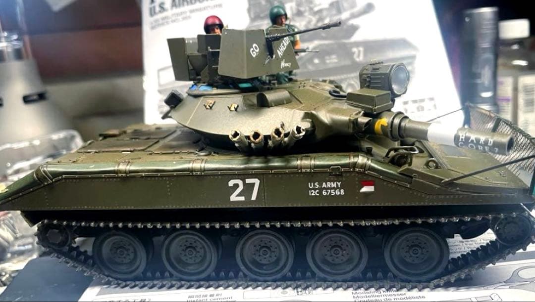 タミヤ1/35M551シェリダン完成模型