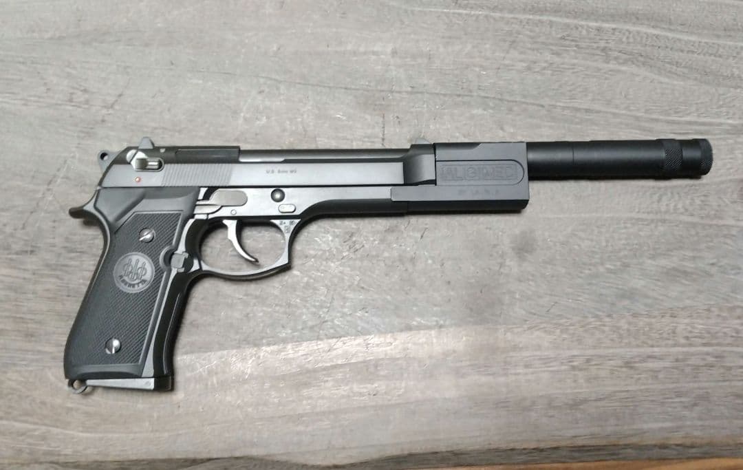 東京マルイ ベレッタ M92F レオン風 カスタム