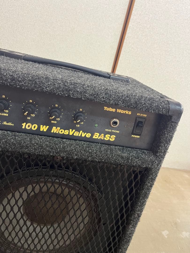 レア！Tube Works 100 W MosValve BASS ベースアンプ