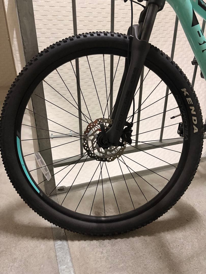 Schwalbe ICE SPIKER PRO スパイクタイヤ
