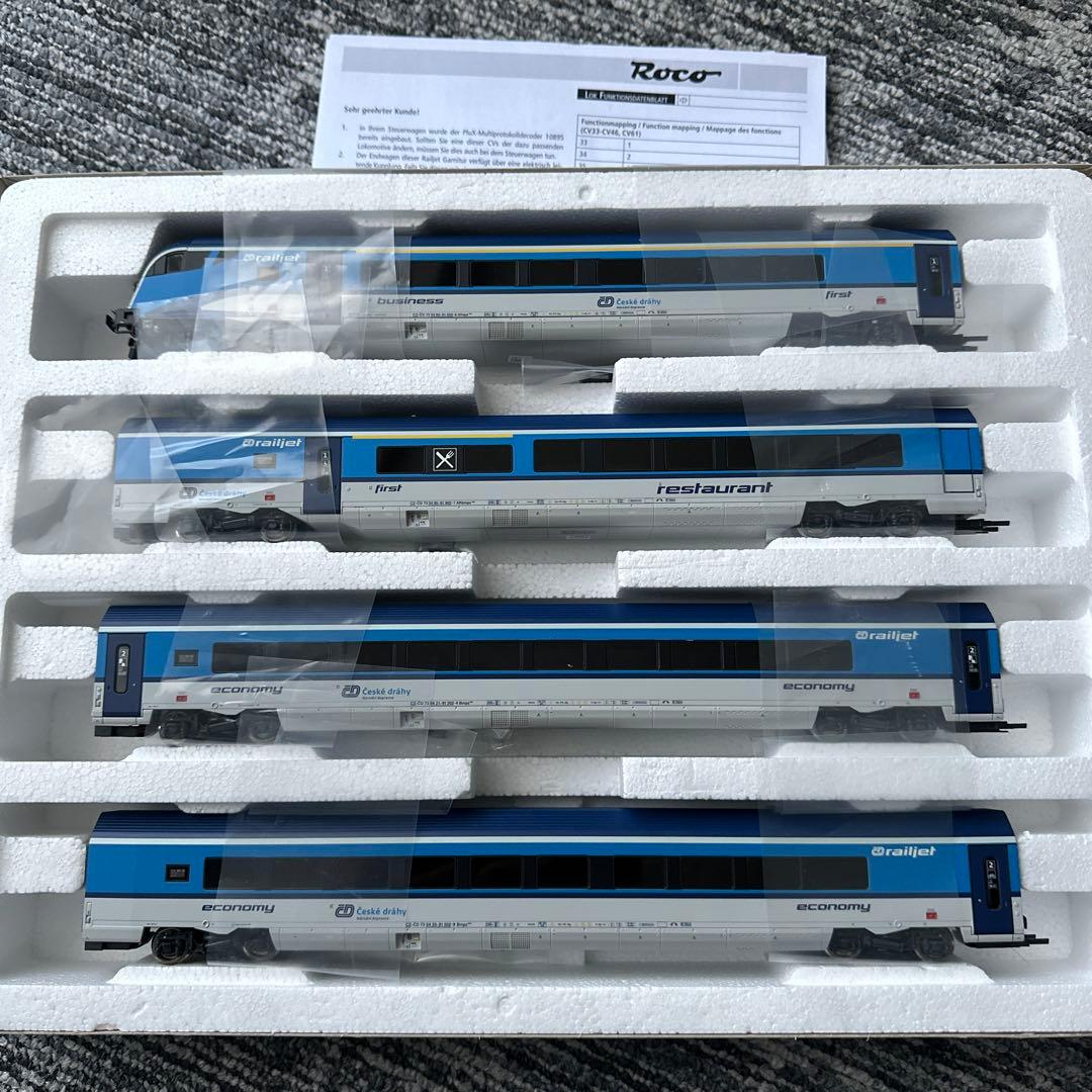 Roco CD railjet 8両セット DCC