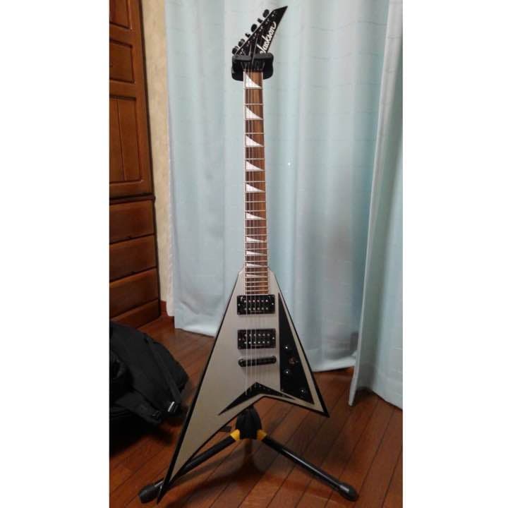 Jackson Rhoads RR24XT ランディーV