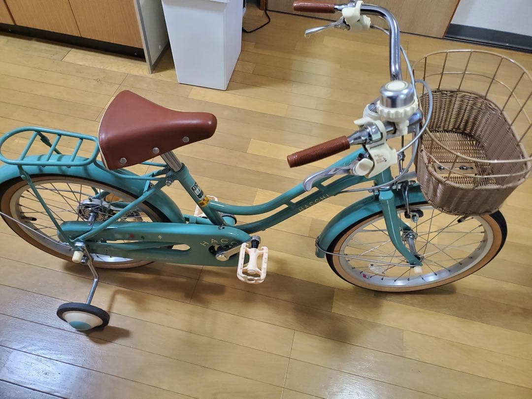 超美品HACCHI 子供用自転車 ミントグリーン