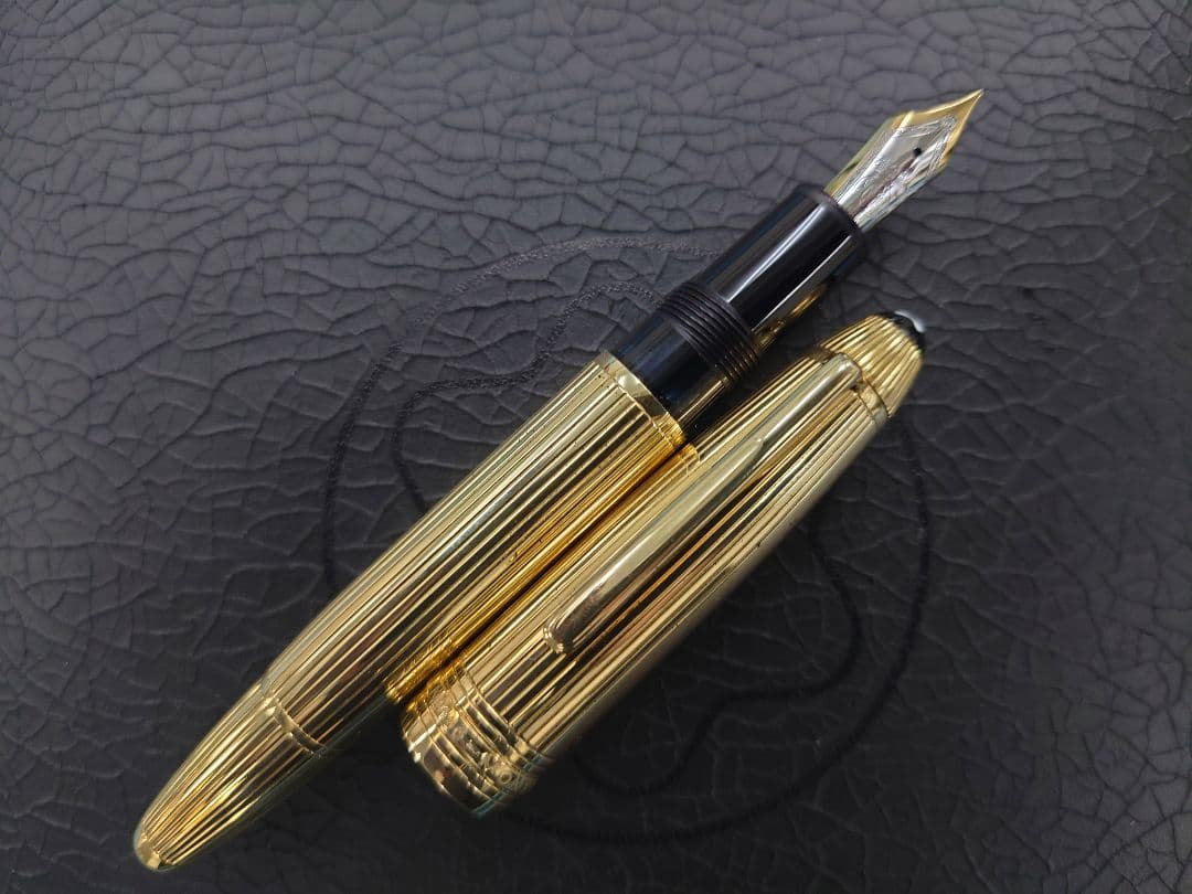 モンブラン MONTBLANC Solitaire Solid Gold 750