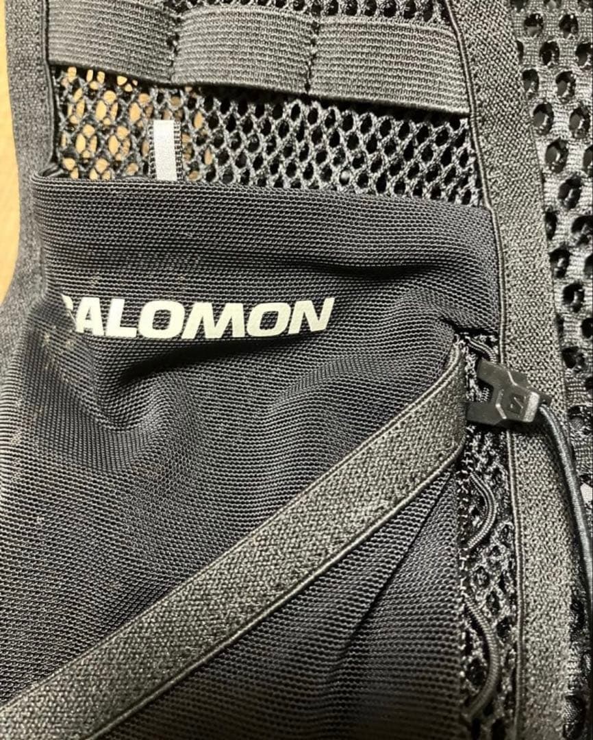 【新品　試着のみ】SALOMON ACTIVE SKIN 8 ブラック Sサイズ