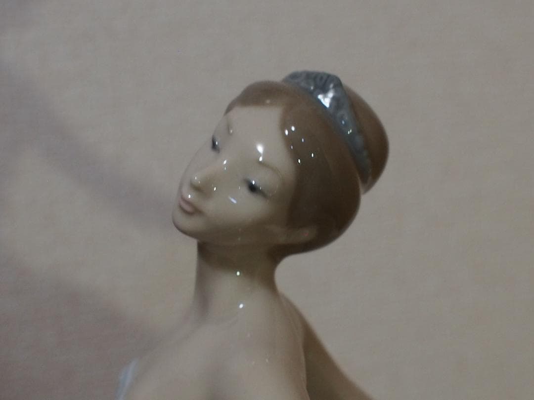 ◆ LLADRO リヤドロ 　踊る少女（ノーマルバージョン）　美品
